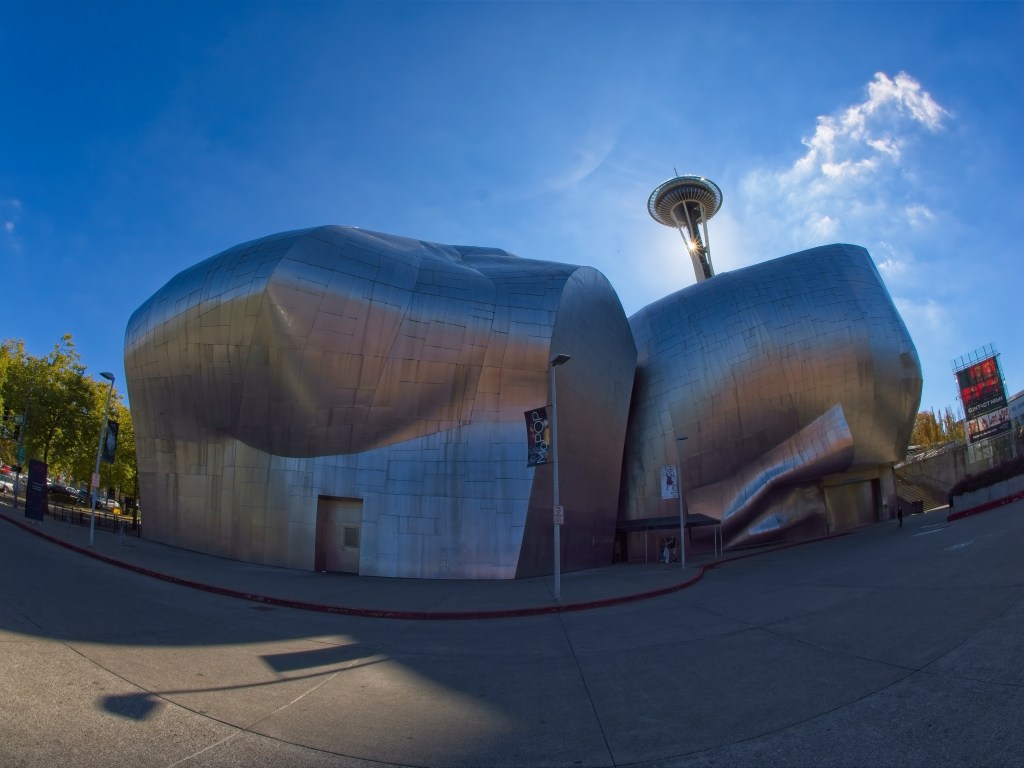 Seattle Mini-Vacation - Out & About with the GeoKs